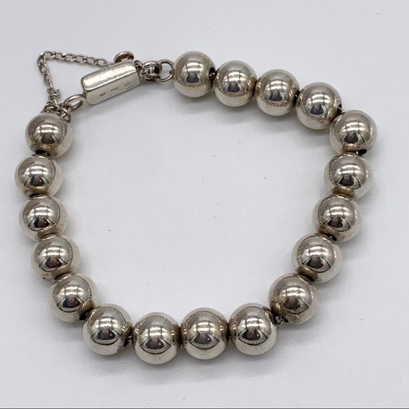 Silpada | Jewelry | Silpada Sterling Silver Beaded Box Clasp Bracelet ...